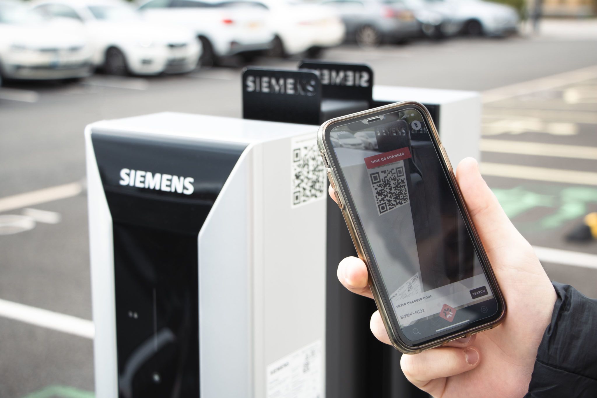 Fuuse chosen by Siemens to provide EV charge point hardware - Transport ...
