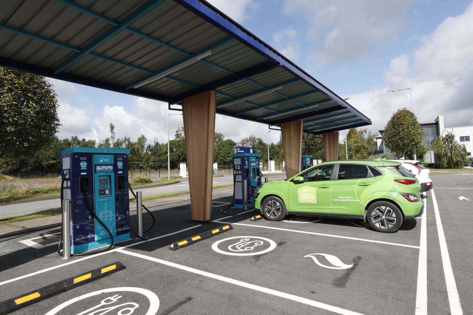 SSE opens its first EV charging hub in Ireland - Transport + Energy